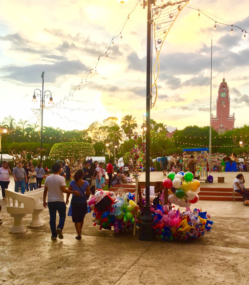 Sunday in Merida – The Best of Yucatan Guide